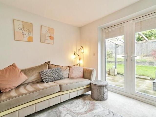 3 bedroom detached house for sale in Dobson Rise, Apperley Bridge, Bradford, BD10