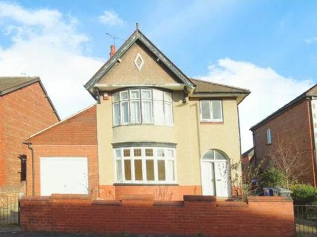 3 Bedroom Detached House For Sale In Doncaster, South Yorkshire