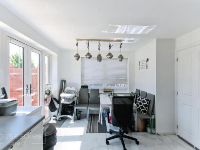 3 bedroom detached house for sale in Daytona Close, Eastbourne, BN22