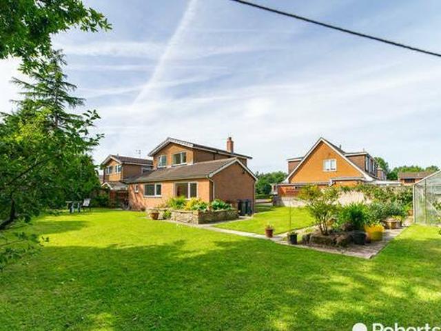 3 bedroom detached house for sale in Danesway Waltonle Dale PR5