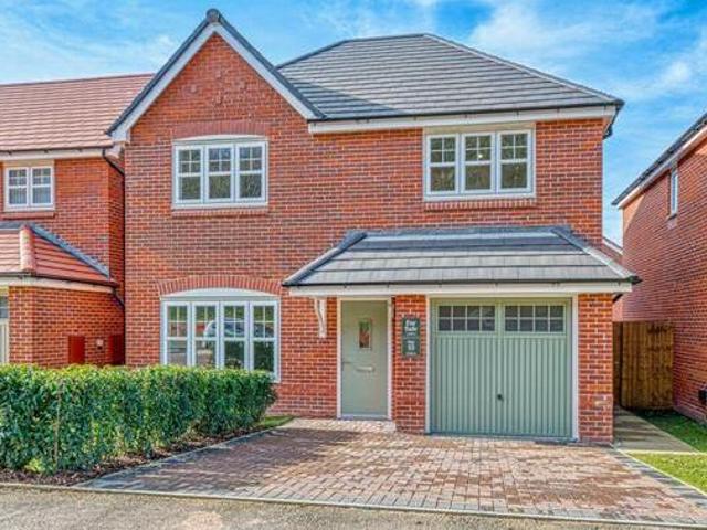 3 Bedroom Detached House For Sale In Daresbury