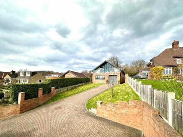 3 Bedroom Detached House For Sale In Darton, Barnsley