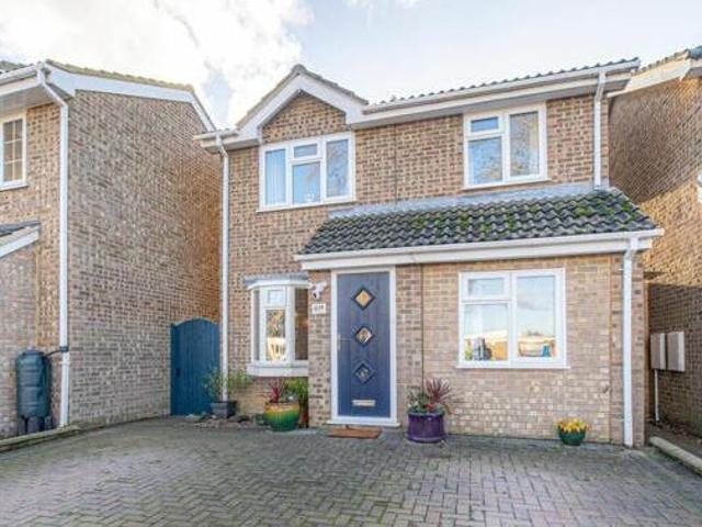 3 Bedroom Detached House For Sale In Deal