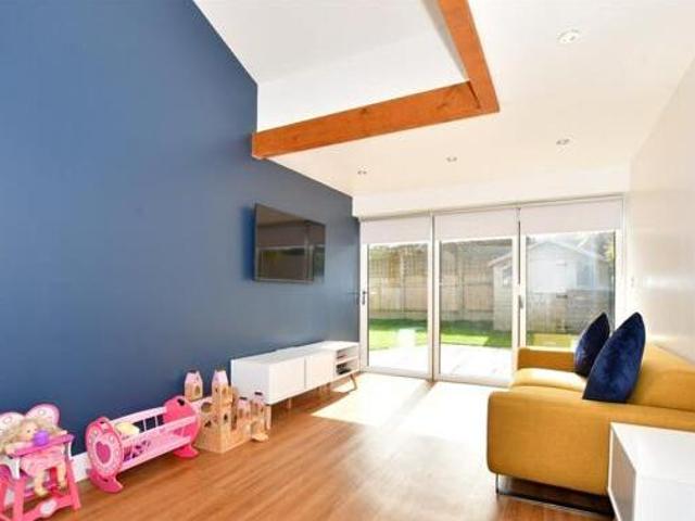 3 Bedroom Detached House For Sale In Deal