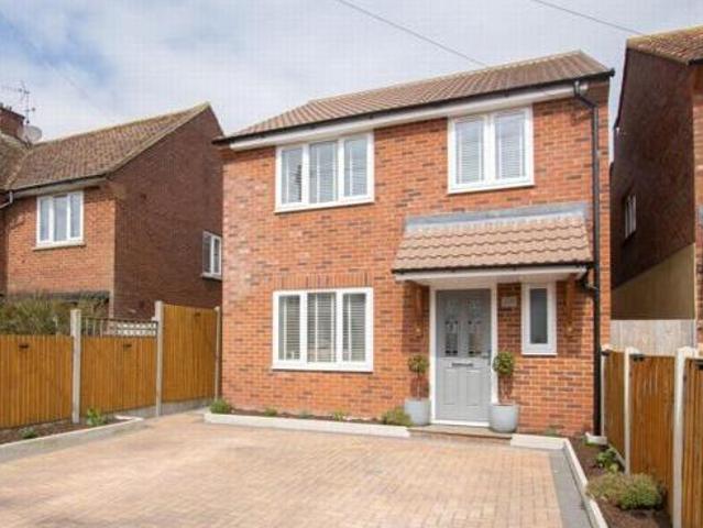 3 Bedroom Detached House For Sale In Deal