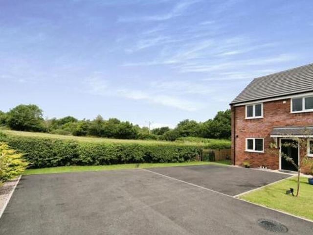 3 Bedroom Detached House For Sale In Deeside