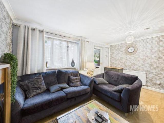 3 bedroom detached house for sale in Deepwood Close, St Fagans, Cardiff, CF5