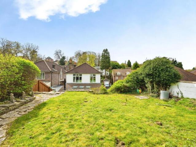 3 bedroom detached house for sale in Dell Road, Bitterne Park, Southampton, SO18