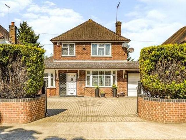 3 Bedroom Detached House For Sale In Denham