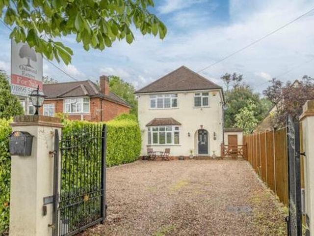 3 Bedroom Detached House For Sale In Denham