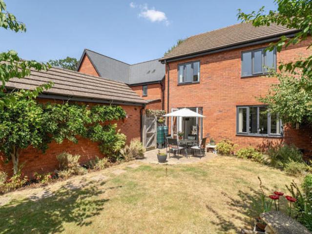 3 bedroom detached house for sale in Denman Avenue, Cheltenham, GL50