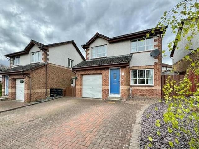 3 Bedroom Detached House For Sale In Dennyloanhead