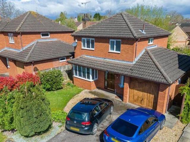 3 Bedroom Detached House For Sale In Desborough