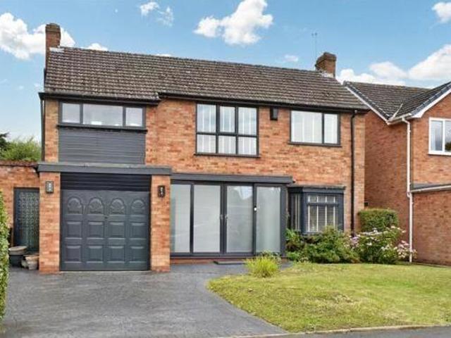 3 Bedroom Detached House For Sale In Droitwich Spa, Worcestershire