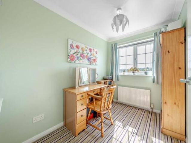 3 bedroom detached house for sale in Duncan Close, Harrogate, HG1