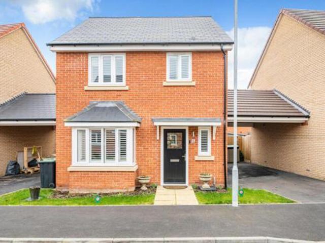 3 Bedroom Detached House For Sale In Dunmow, Essex