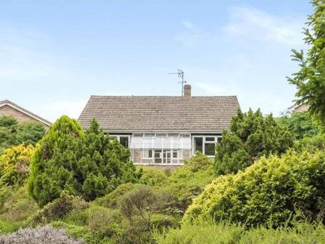 3 bedroom detached house for sale in Dursley Gloucestershire GL11 GL11