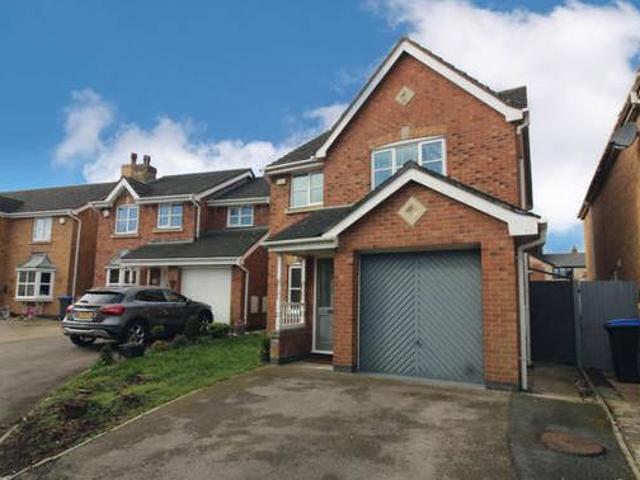 3 bedroom detached house for sale in Emerald Close Cleveleys FY5