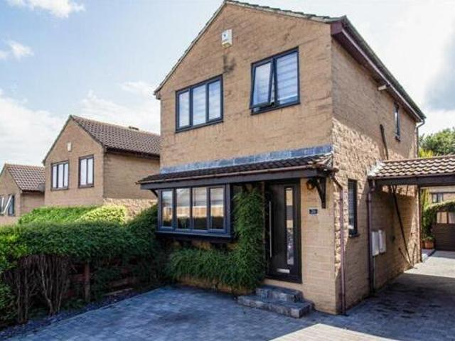 3 Bedroom Detached House For Sale In Earlsheaton