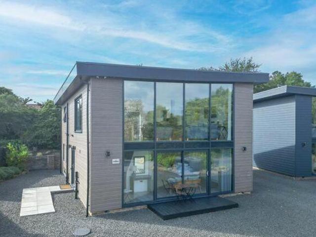 3 Bedroom Detached House For Sale In Easington