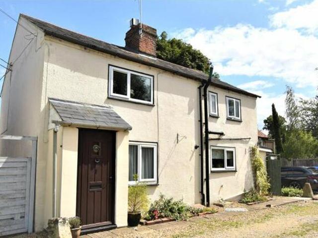 3 Bedroom Detached House For Sale In East Hagbourne, Didcot