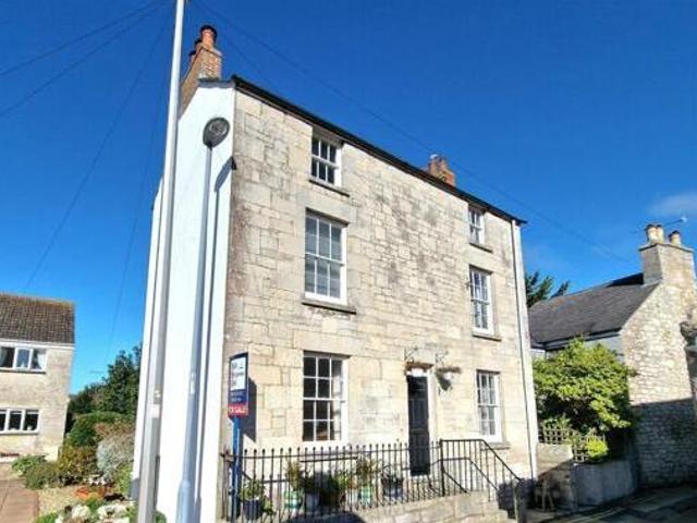 3 Bedroom Detached House For Sale In Easton
