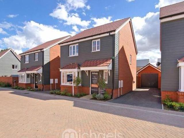 3 Bedroom Detached House For Sale In Eight Ash Green, Colchester