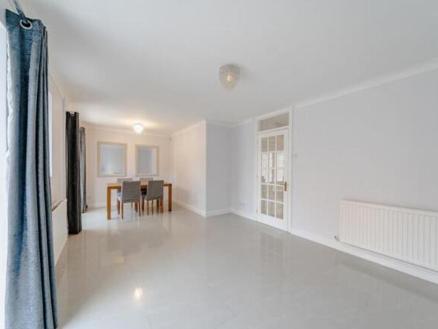 3 bedroom detached house for sale in Elvetham Road, Edgbaston, Birmingham, B15