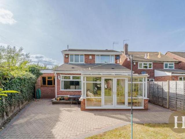 3 bedroom detached house for sale in Elford Road, Birmingham, B17