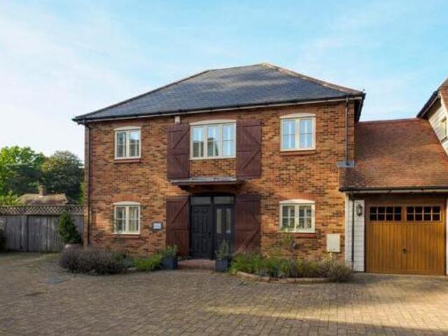 3 Bedroom Detached House For Sale In Elham, Canterbury