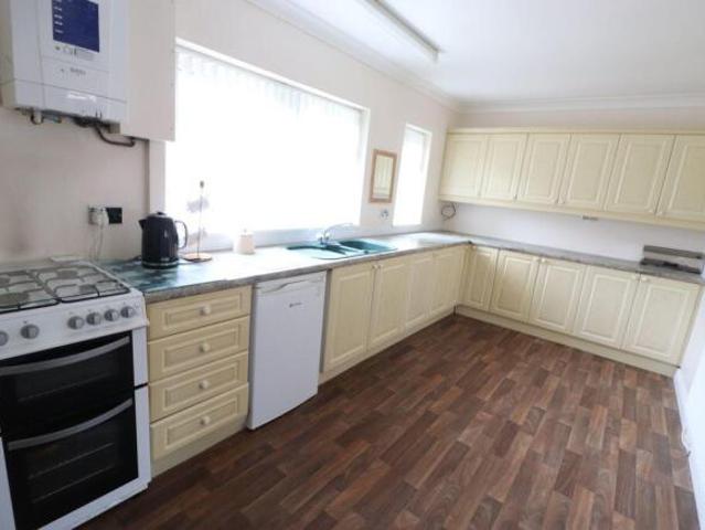 3 bedroom detached house for sale in Elkstone Close, Tunstall, Stoke On Trent, ST6