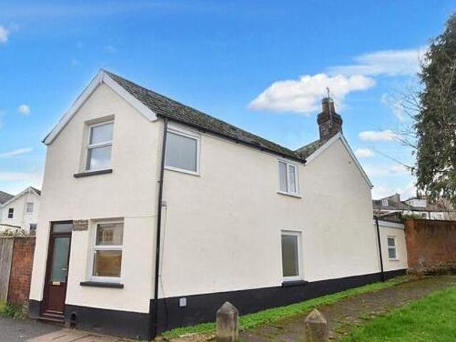 3 Bedroom Detached House For Sale In Exeter
