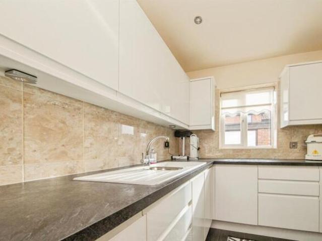 3 bedroom detached house for sale in Foxhall Road, IPSWICH, IP3