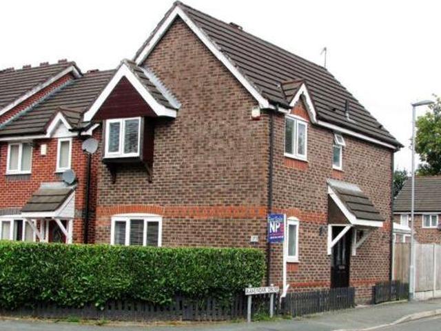 3 Bedroom Detached House For Sale In Failsworth
