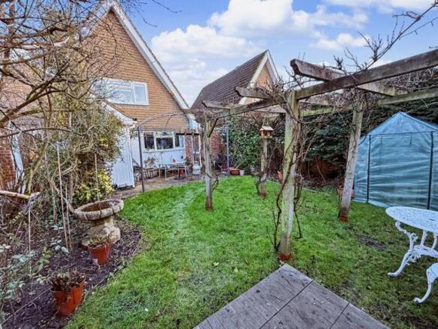 3 bedroom detached house for sale in Fairlawn, Liden, Swindon, SN3
