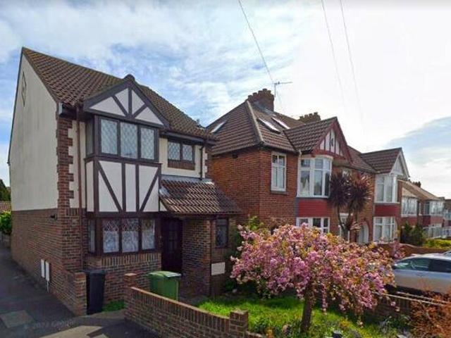 3 Bedroom Detached House For Sale In Farlington, Portsmouth