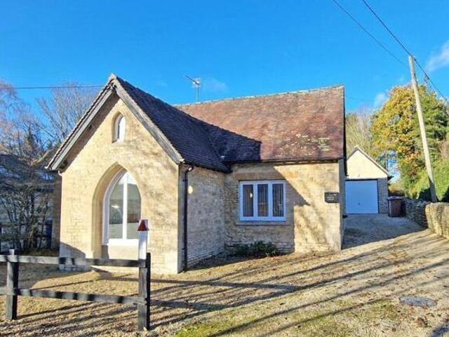 3 Bedroom Detached House For Sale In Fewcott