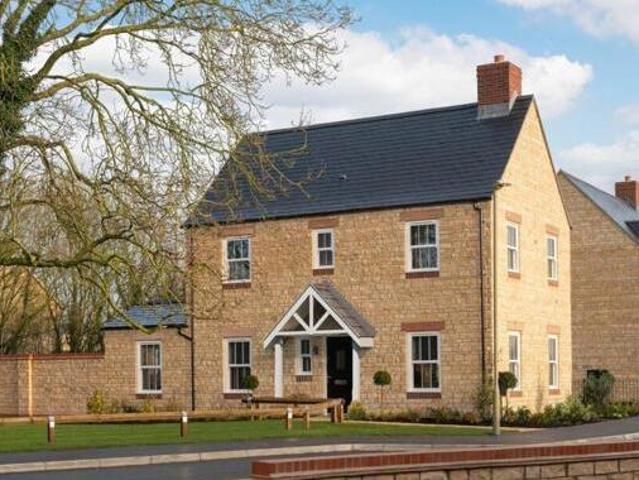 3 Bedroom Detached House For Sale In Fewcott Road