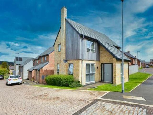 3 Bedroom Detached House For Sale In Feniscowles