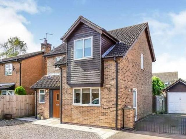 3 bedroom detached house for sale in Fenside Drive Peterborough PE6 PE6