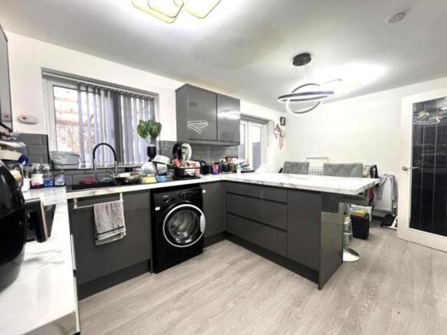 3 bedroom detached house for sale in Flamborough Close, Woodston, Peterborough, PE2