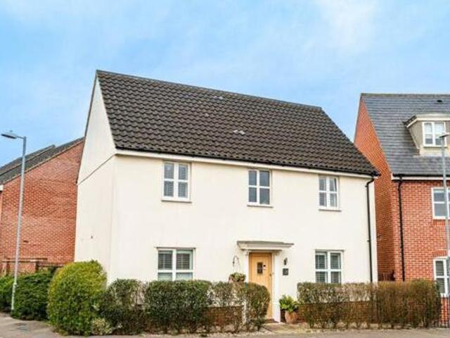 3 Bedroom Detached House For Sale In Flitch Green, Dunmow
