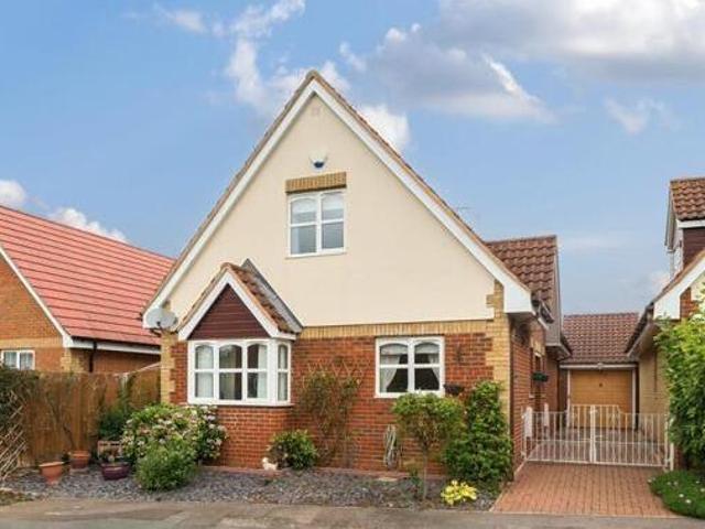 3 Bedroom Detached House For Sale In Flitwick