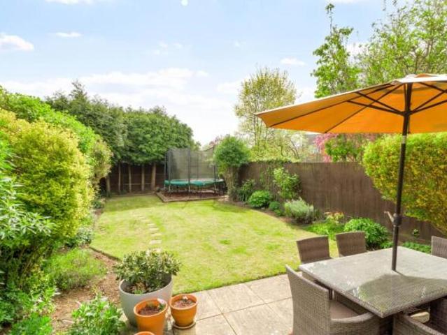 3 bedroom detached house for sale in Flora Thompson Drive, Newport Pagnell, MK16