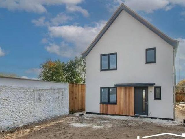 3 bedroom detached house for sale in Front Street PE32