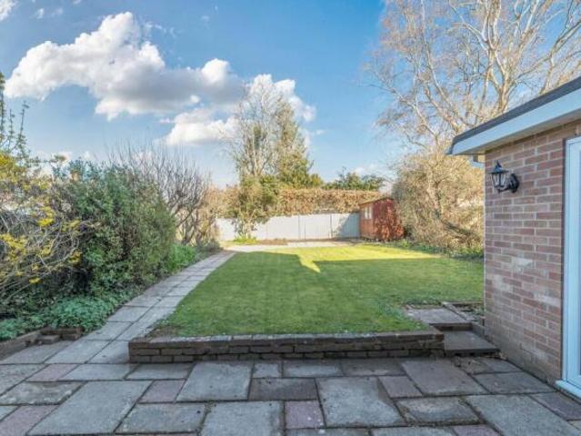 3 bedroom detached house for sale in Froxfield Close, Winchester, SO22