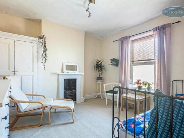 3 bedroom detached house for sale in Fulton Road, Walkley, Sheffield, S6