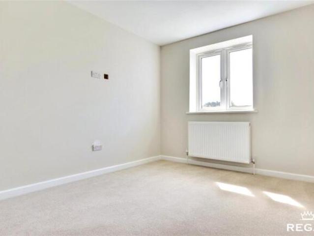3 bedroom detached house for sale in Kellaway Road, Canford Heath, Poole, BH17