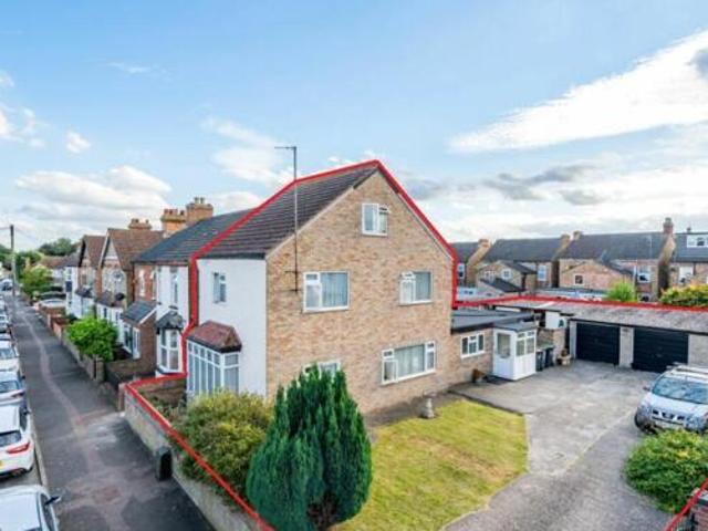 3 Bedroom Detached House For Sale In Kempston