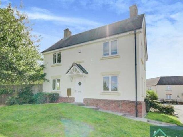 3 Bedroom Detached House For Sale In Keresley